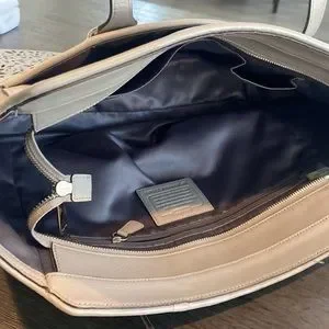 Coach | Bags | Coach Lazar Cut Beige Tote Very Gently Used Excellent ...